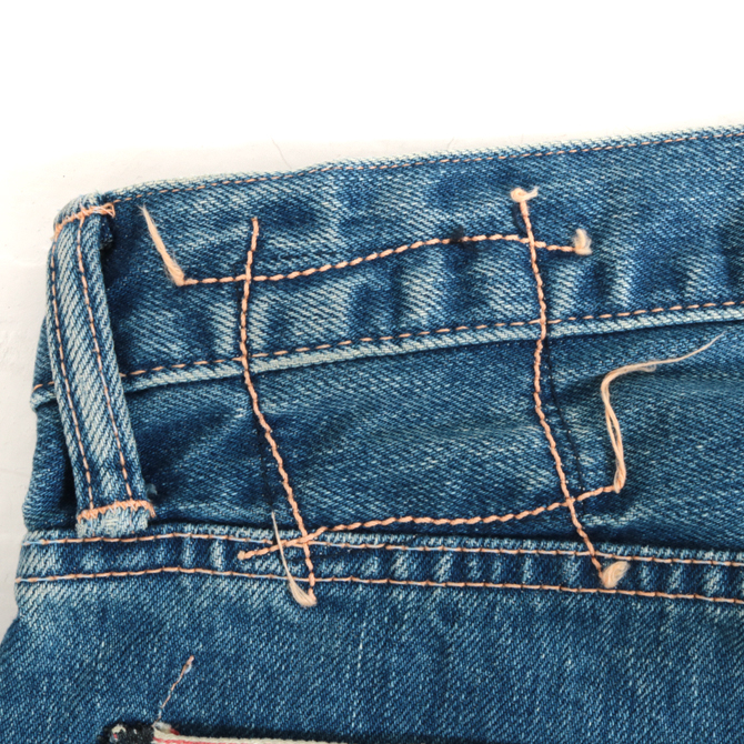 KURO（クロ） GRAPHITE SLIM STRAIGHT JEANS グラファイト 961860 VINTAGE WASH 008 デニム｜BORN FREE ONLINE SHOP