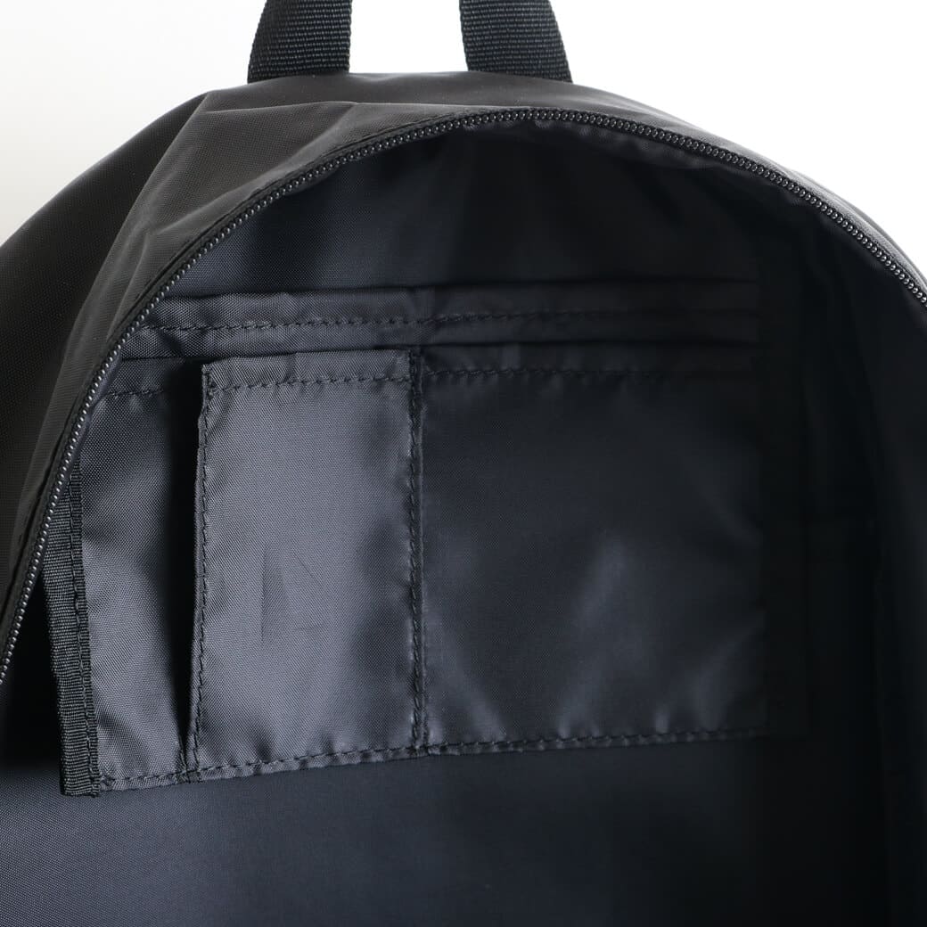 X-girl エックスガール DAISY CHAIN BACKPACK｜BORN FREE ONLINE SHOP